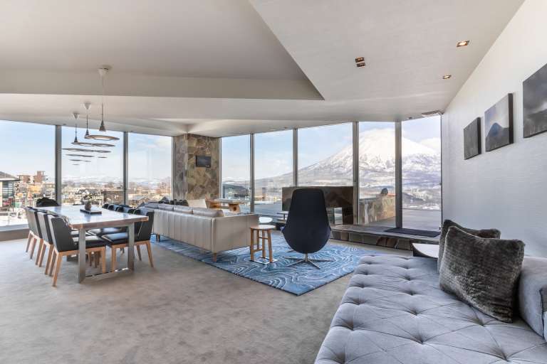 The Expert Niseko Mountain Guide: The Backcountry Gates