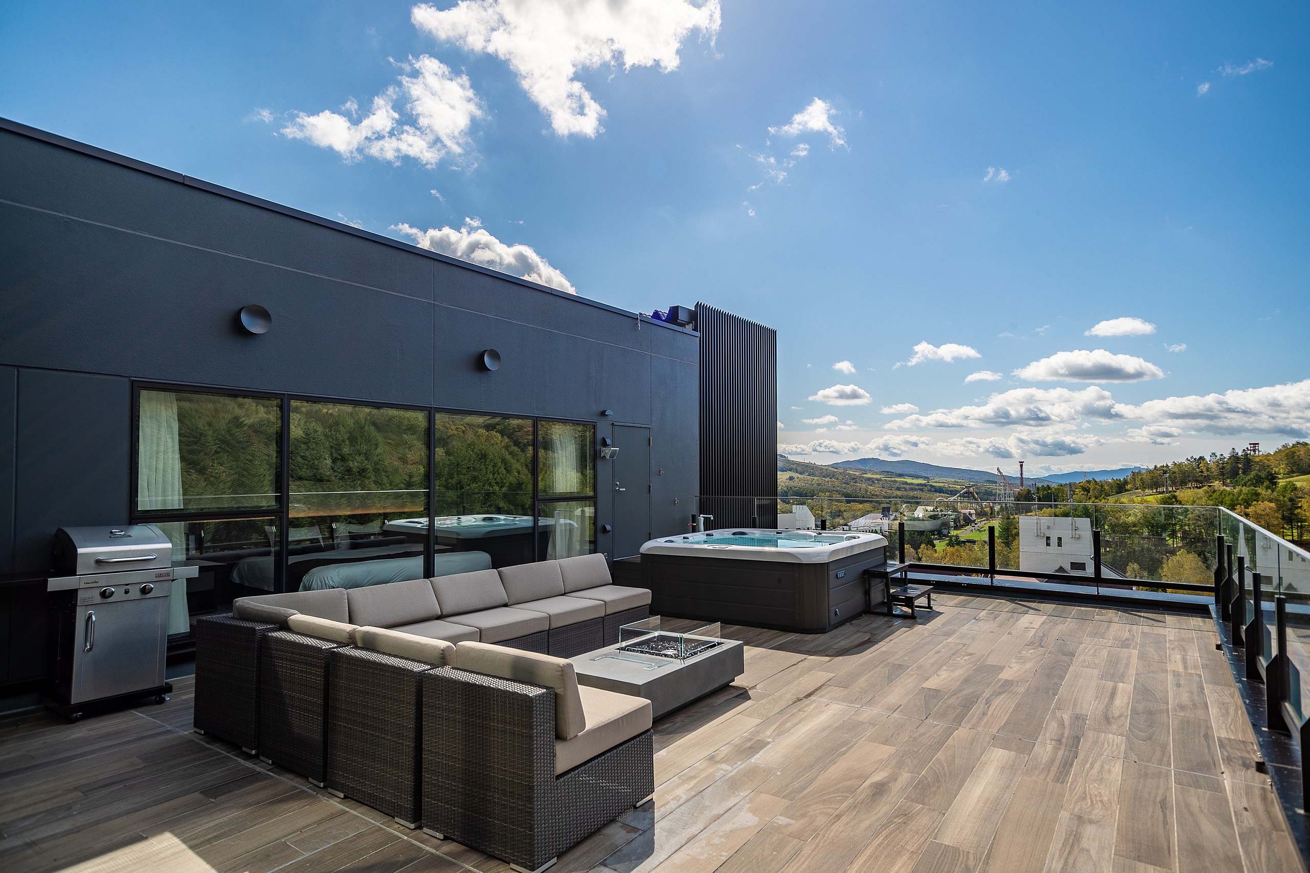 Introducing The Vale Rusutsu