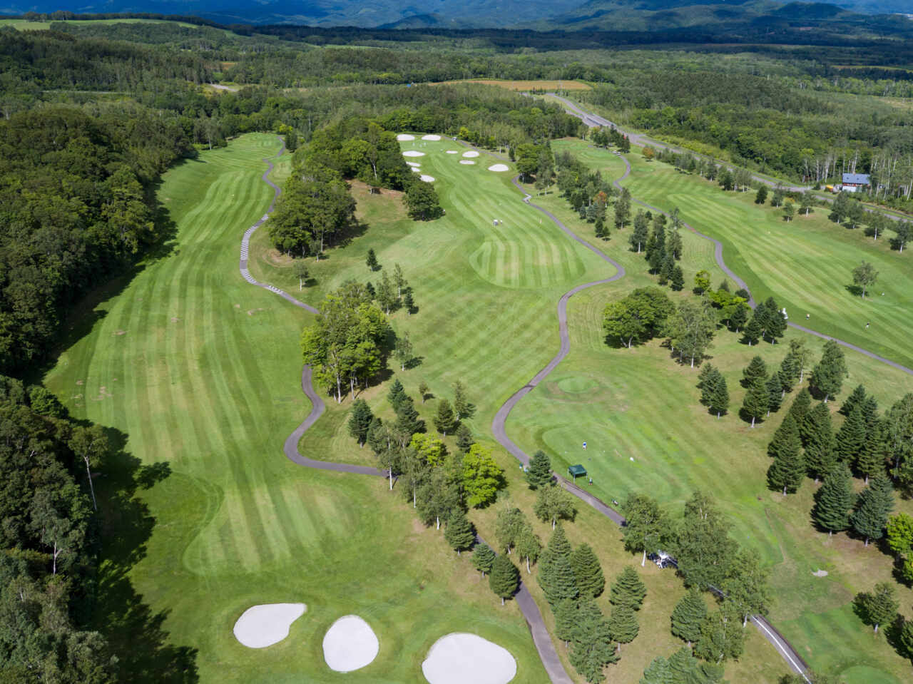 Golfing in Hokkaido: Hanazono Golf, Rusutsu & Niseko Courses | Nisade…